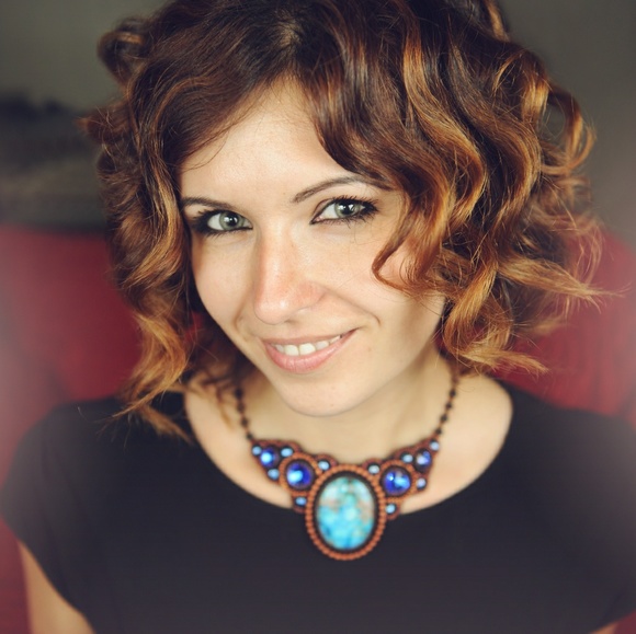 Yulie's Closet (@yulushka) | Poshmark